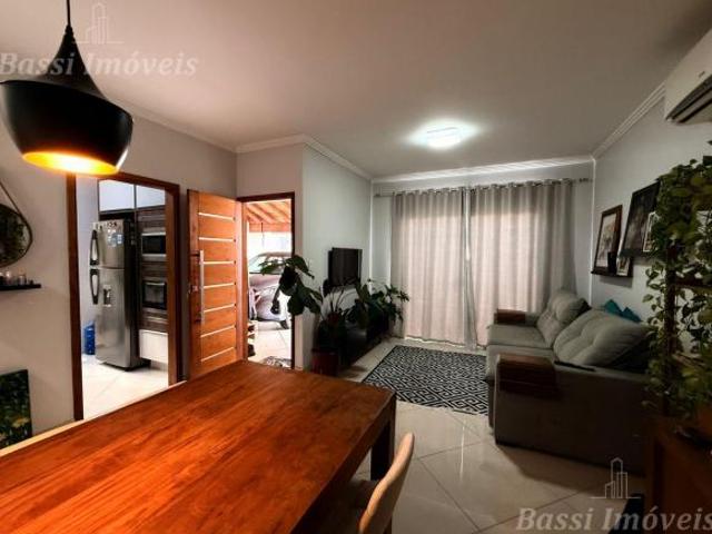 Casa a venda no Condomínio Santa Úrsula Mogi Mirim SP