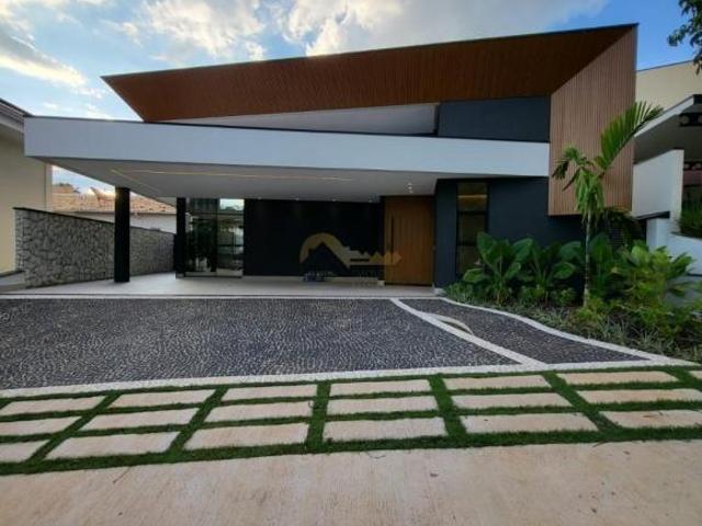 CASA A VENDA NO CONDOMÍNIO SANTA CLARA EM INDAIATUBA NO INTERIOR DE SÃO PAULO