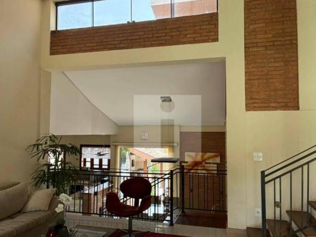 Casa a venda no condomínio San Conrado em Sousas Campinas