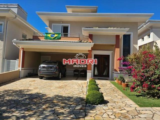 Casa à venda no Condomínio San Marino em Valinhos