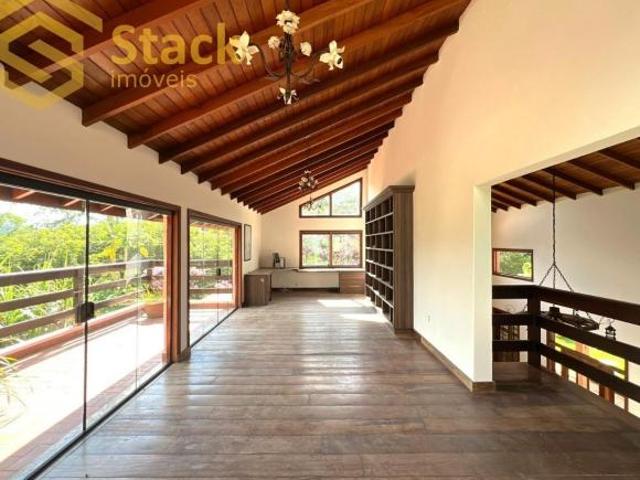 CASA À VENDA NO CONDOMÍNIO SERRA DOS CRISTAIS FAZENDA VELHA CAJAMAR/SP