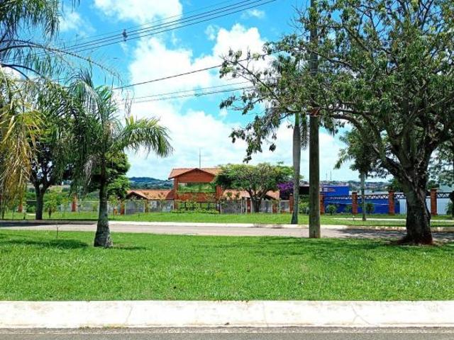 Casa a Venda no condomínio Solaris em Boituva