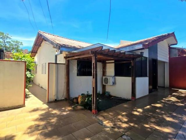 Casa à venda no Conj. Habitacional Vila Nova Júnior Borba Gato