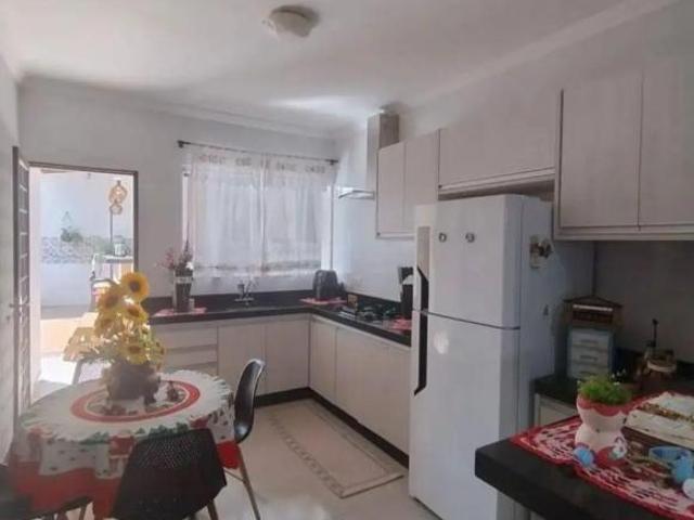 Casa à Venda no Conjunto Cidade Alta – Maringá/PR