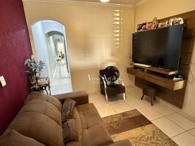 Casa à venda no Conjunto Habitacional Jardim Serrano Votorantim/SP