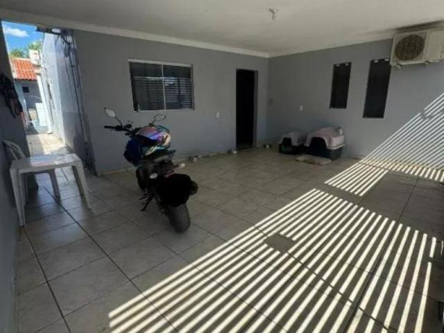 Casa à venda, no Coophamil, Cuiabá