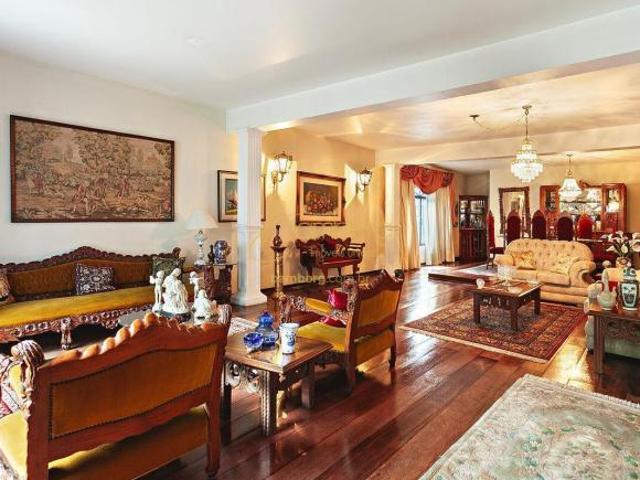 Casa à venda no coração do Brooklin Velho 3 suítes área de lazer completa!