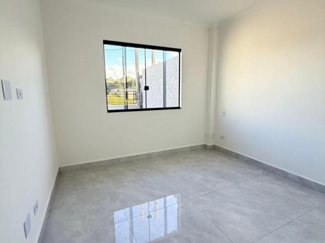 Casa à Venda no Costeira em Araucária | 3 Quartos – R$ 395 Mil