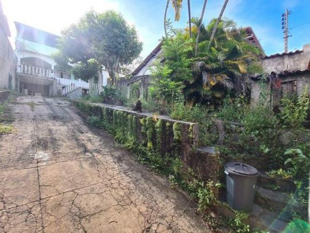 Casa à venda no Caiçara Adelaide – Conforto e espaço para toda a família!