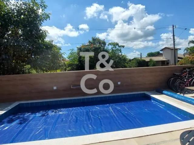 Casa à venda no Caminhos de San Conrado com piscina e área gourmet