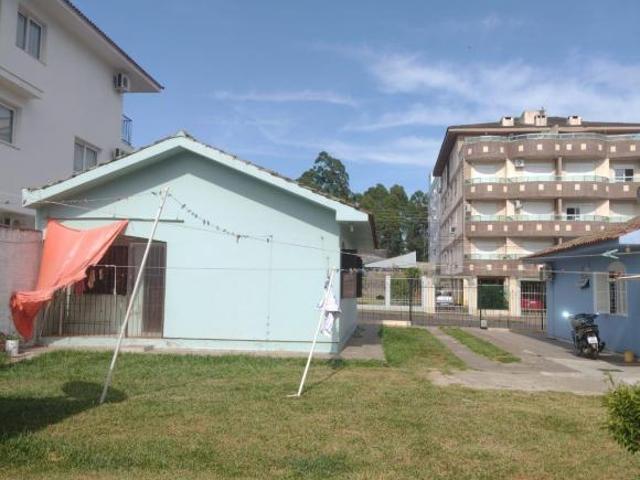 Casa à venda no Camobi