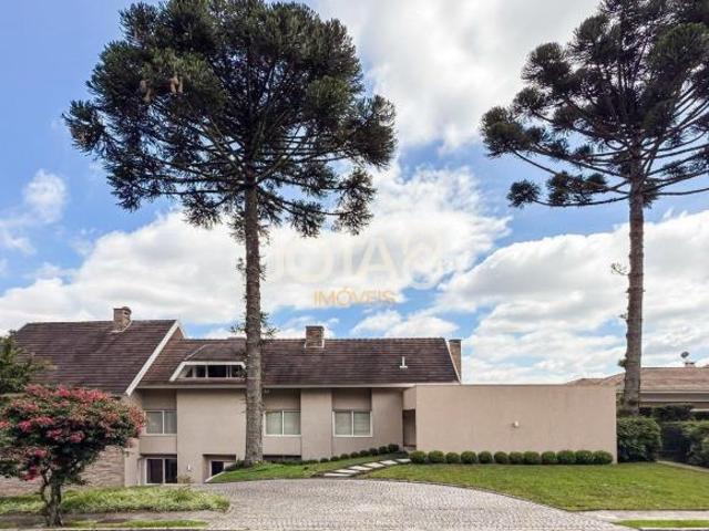 Casa à venda no Campo Comprido