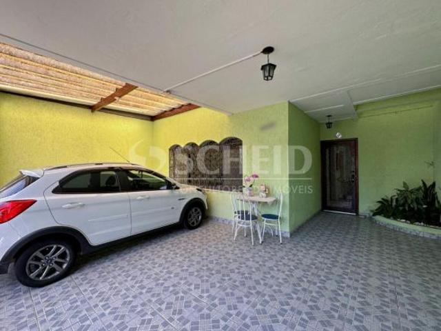 Casa à Venda no Campo Belo, 150m², 3 quartos, sendo uma suíte, 2 vagas