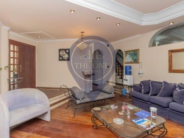 Casa à venda no Campo Belo, São Paulo SP: 4 quartos, 2 suítes, 5 banheiros, 3 vagas de garagem, 232m