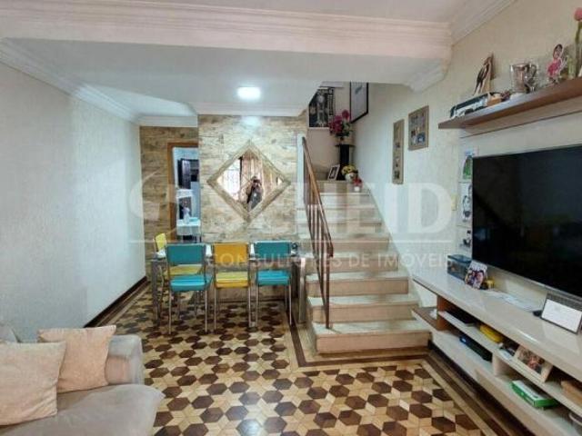 Casa à venda no Campo Grande com 3 dormitórios 2 vagas