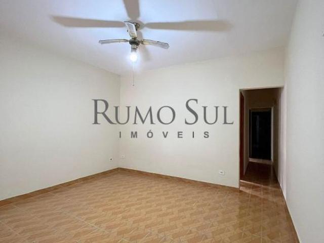 Casa à venda no Campo Grande