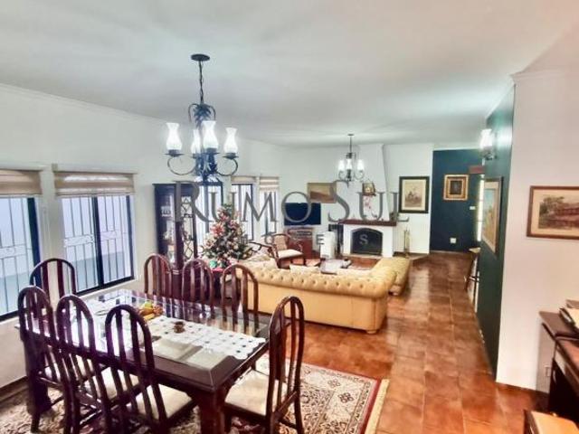 Casa à venda no Campo Grande