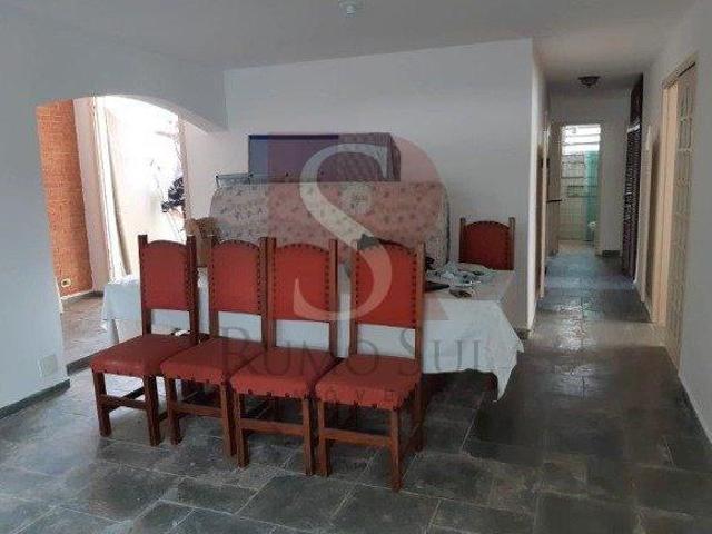 Casa à venda no Campo Grande