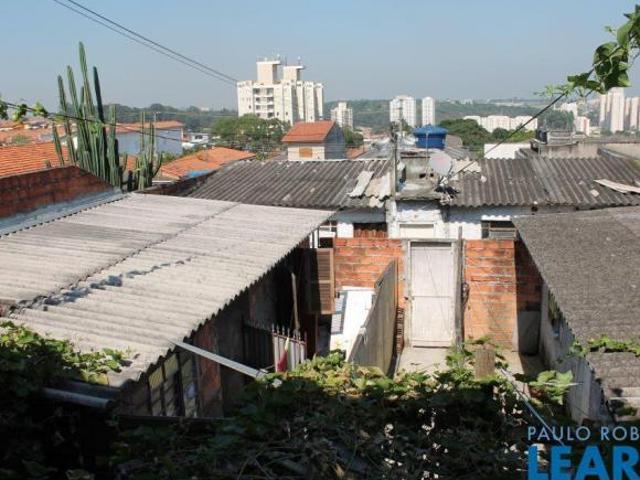 Casa à venda no Campo Grande