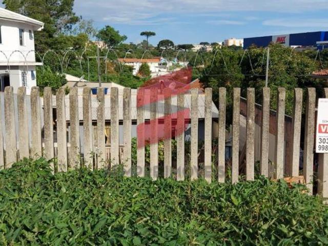 Casa à venda no Campo Pequeno