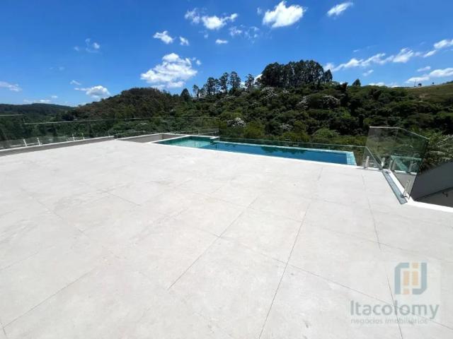 Casa com 5 dormitórios à venda, 420 m² por R$ 6.350.000,00 Tamboré Santana de Parnaíba/SP