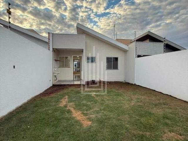 Casa à venda no Campos do Iguaçu | 2 quartos, 3 vagas e 56,94 m²