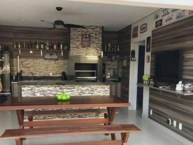 casa a venda no canto do forte com 189m 3 dormitórios piscina