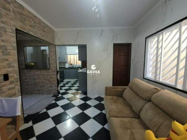 Casa à venda no Canto do Forte em Praia Grande