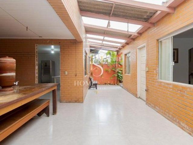Casa à venda no Capão da Imbuia