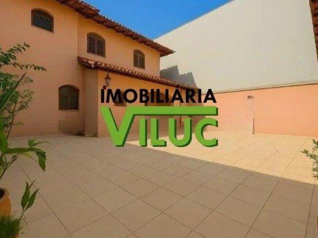 Casa à venda no Castelo