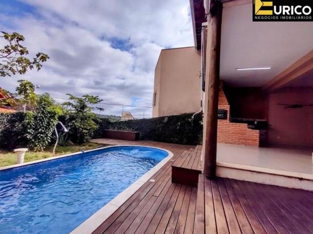 Casa à venda no Castelo em Valinhos/SP