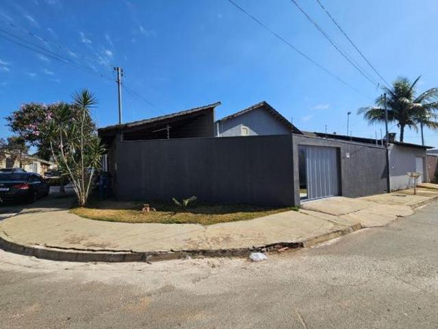 Casa à Venda no Centerville – Conforto e Excelente Custo Benefício!