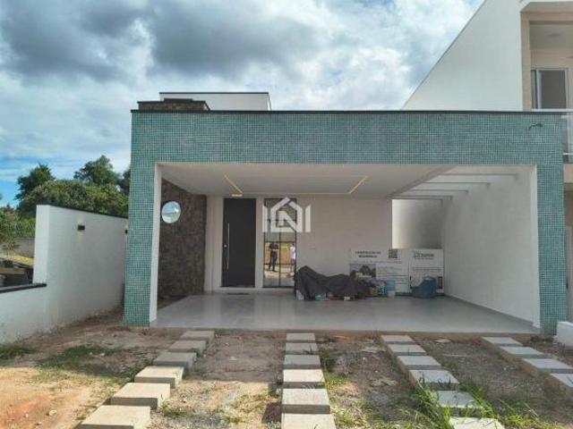 Casa à venda no Centro Caucaia do Alto