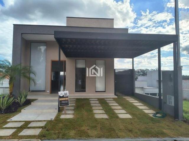 Casa à venda no Centro Caucaia do Alto