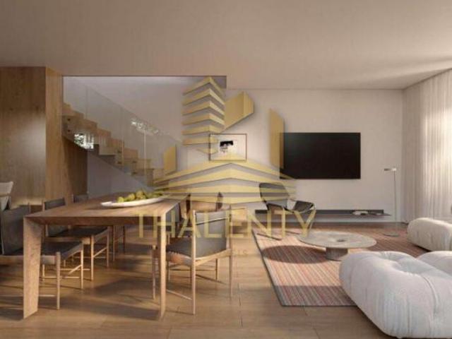 Casa à venda no Centro Cívico