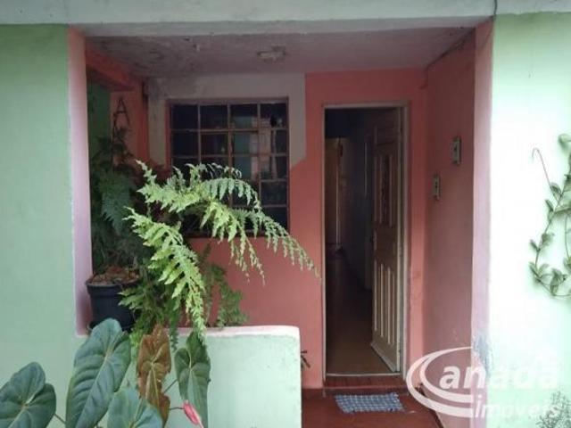 Casa à venda no Centro com 2 quartos