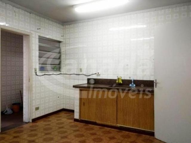 Casa à venda no Centro com 3 quartos