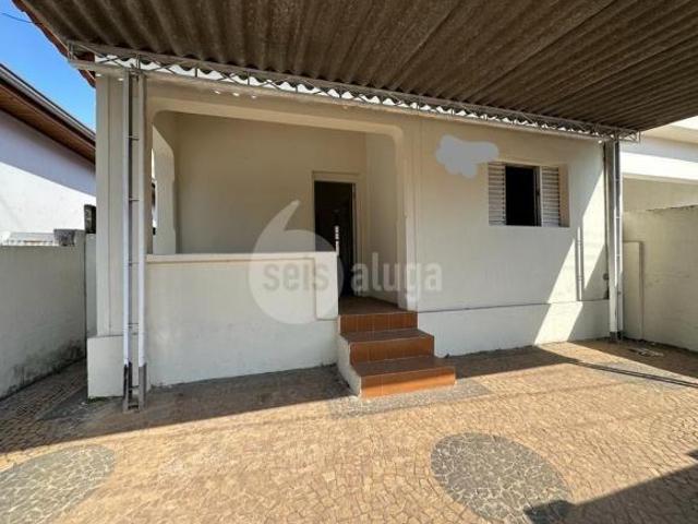 Casa a venda no centro de Americana