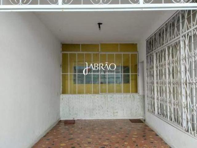 Casa a venda no Centro de Barbacena, MG