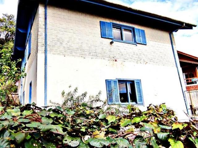 Casa à venda no centro de Canela