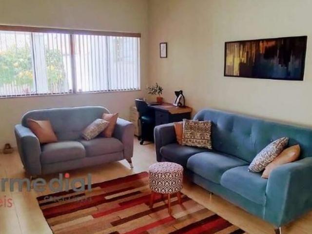 Casa à venda no Centro de Cerquilho com 205m²