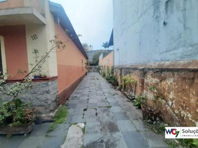 CASA Á VENDA NO CENTRO DE POÁ SP