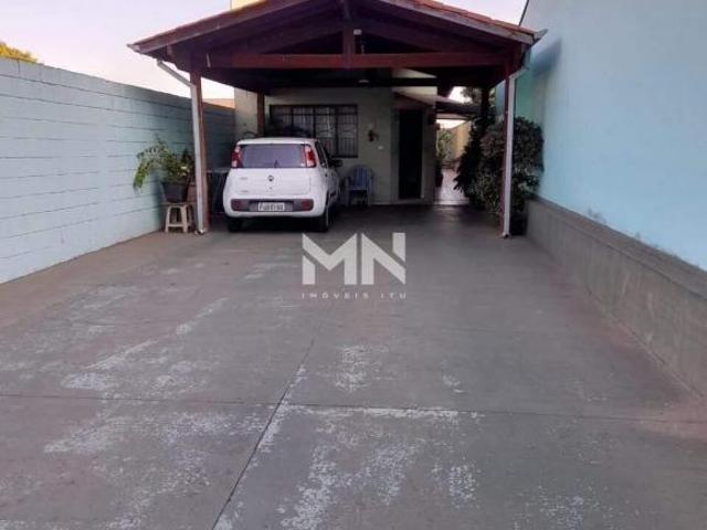 Casa à venda, no Centro de Salto SP, com 104 m² de área construída
