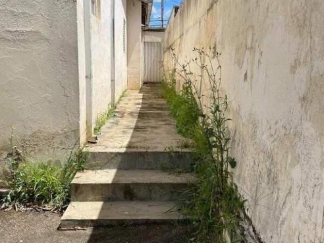 Casa à Venda no Centro de Santa Bárbara d&apos Oeste Oportunidade Comercial