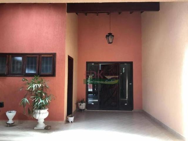 Casa a venda no centro de taubate