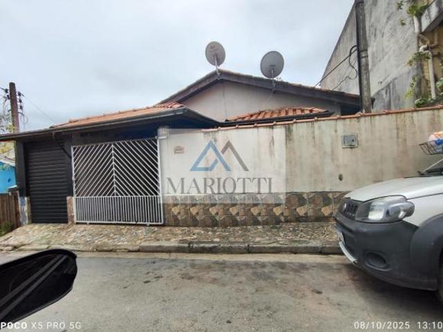 Casa à Venda no Centro de Terra Preta – Potencial Residencial e Comercial