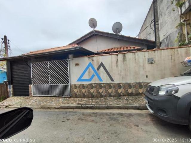 Casa à Venda no Centro de Terra Preta – Potencial Residencial e Comercial