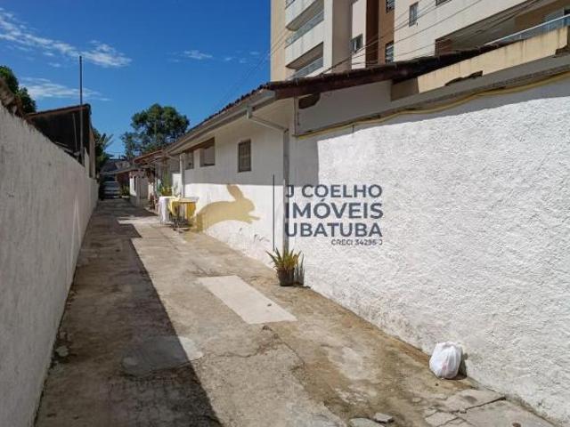 CASA A VENDA NO CENTRO DE UBATUBA SP
