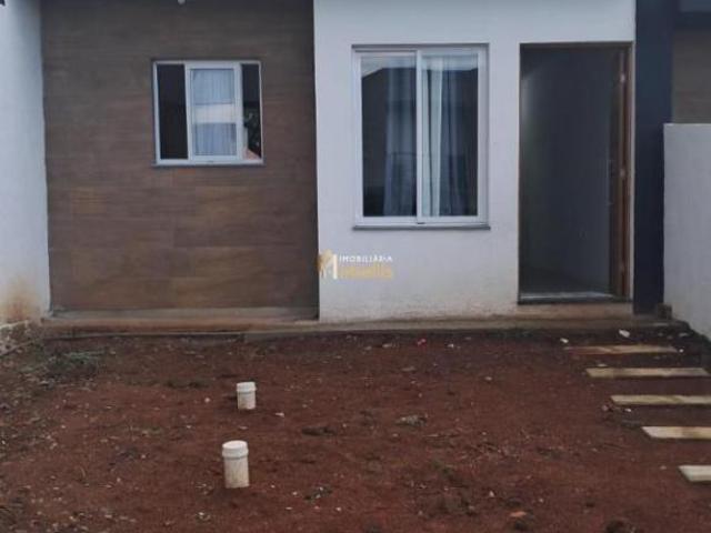 Casa à venda no Centro de Viamão, com excelente localização