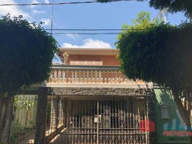 Casa à venda no Centro de Vinhedo/Sp